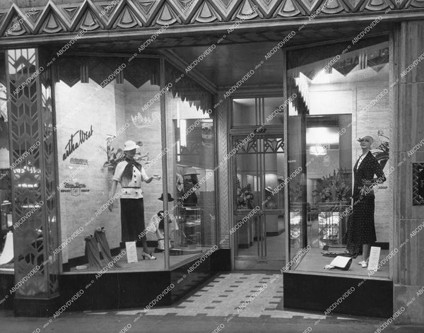 crp-13912 1930's cool Americana vintage store front display window Roo ...