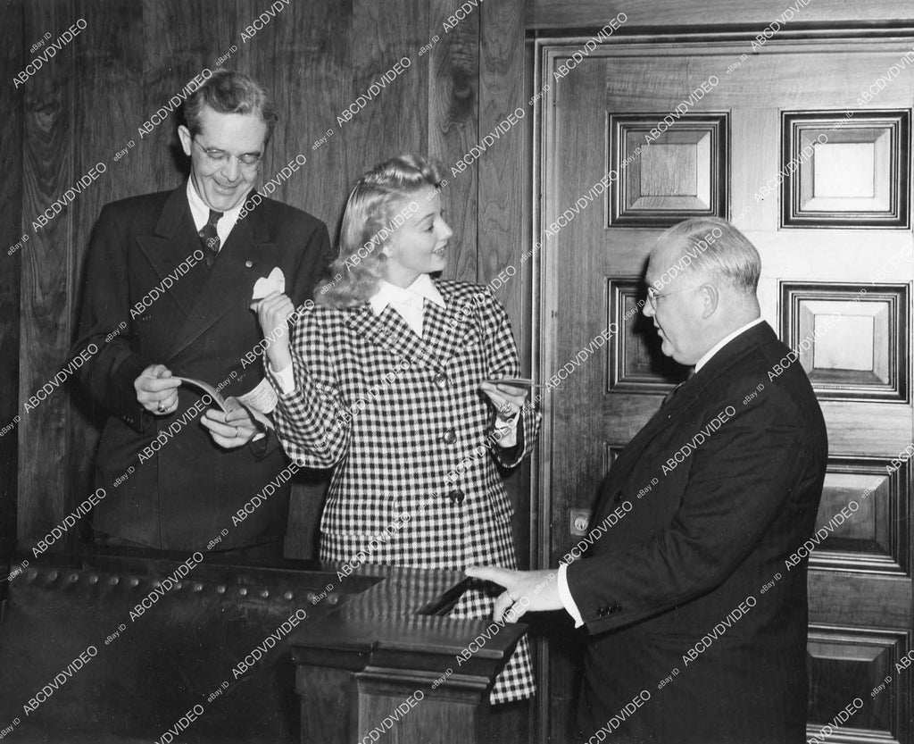 crp-14330 1942 Evelyn Keyes w city & DMV officials WWII A Card gas rat ...