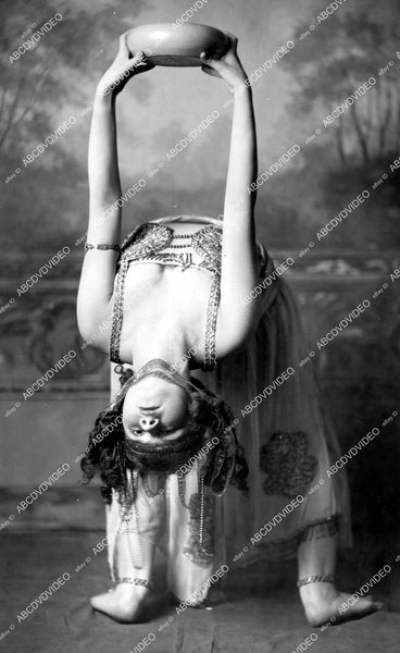 crp-15387 1930's unknown contortionist dancer in exotic costume crp-15 ...