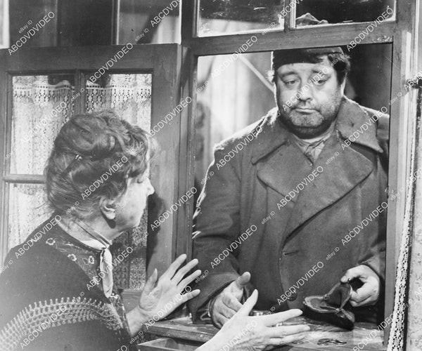 crp-05039 1962 Jackie Gleason and an empty purse film Gigot crp-05039 ...
