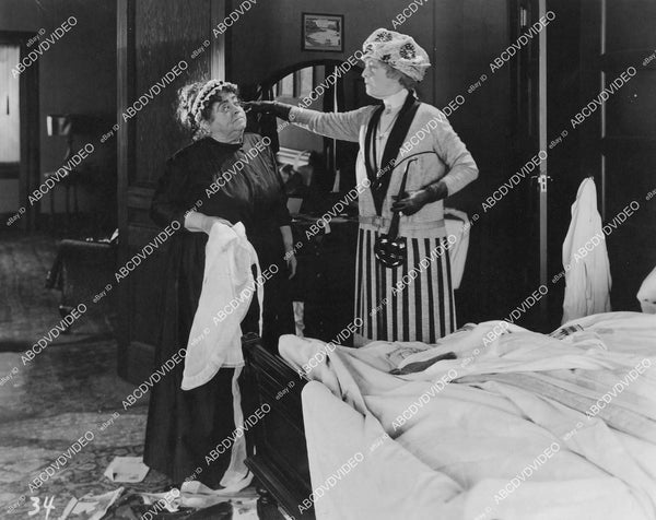 crp-05637 1921 Carrie Clark Ward, Helen Dunbar silent film Her Winning ...