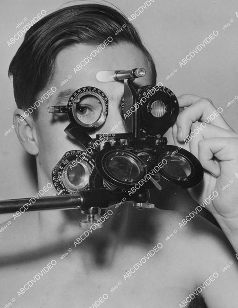 crp-00691 Dec 10 1940 WWII news photo would be flyer Raymond Walsh get ...