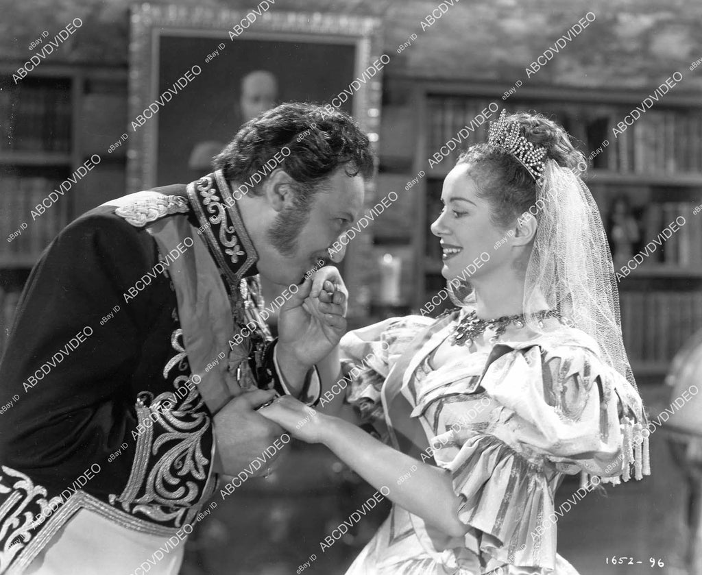 crp-07071 1947 Hugo Haas, Elsa Lanchester film Northwest Outpost crp-0 ...