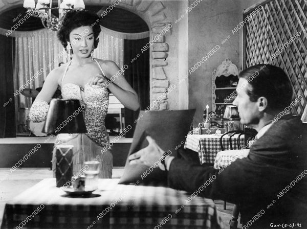 crp-07481 1957 Robert Bray, Genie Coree film My Gun Is Quick crp-07481 ...