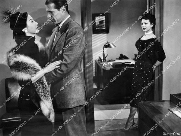 crp-07482 1957 Robert Bray, Genie Coree, Pamela Duncan film My Gun Is ...