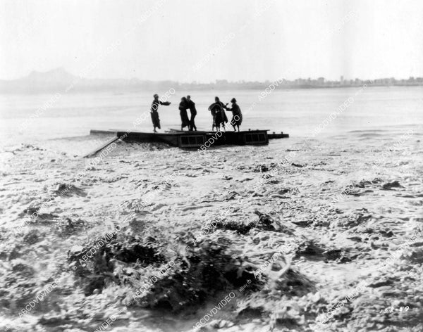 crp-08093 1924 people trapped by flood silent film The Galloping Fish ...