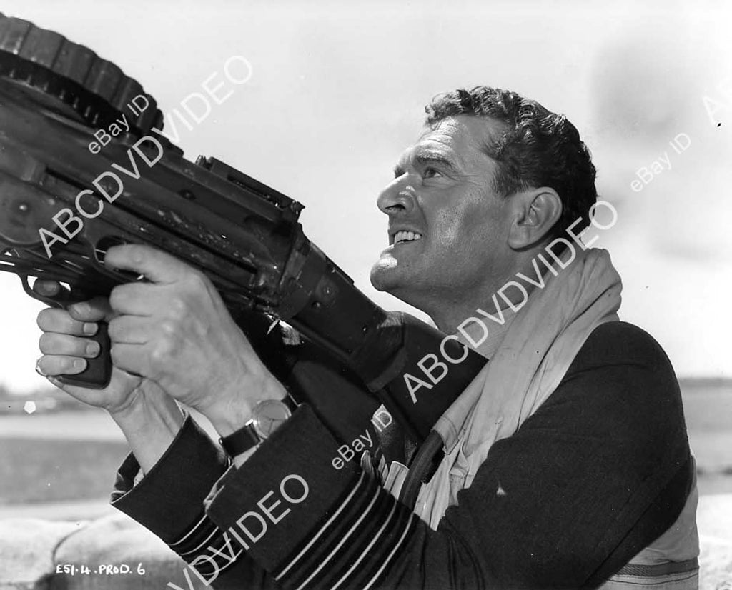 crp-09099 1952 Jack Hawkins mans the machine gun film Angels One Five ...